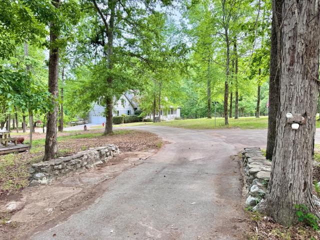2427 Louisville Road