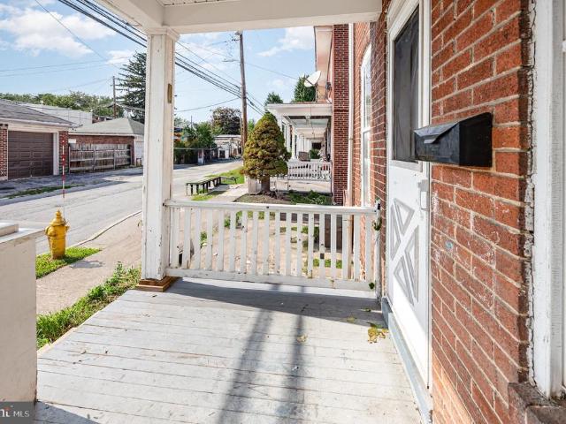 2427 Penn Street