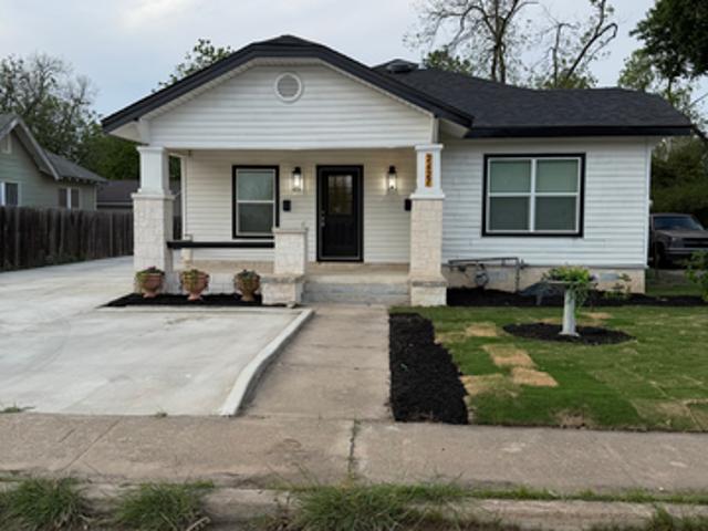 2427 W Southcross Blvd, Unit 2