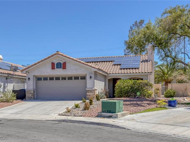 2427 Worchester Rd, Henderson, NV 89074 | MLS #2748 | Compass