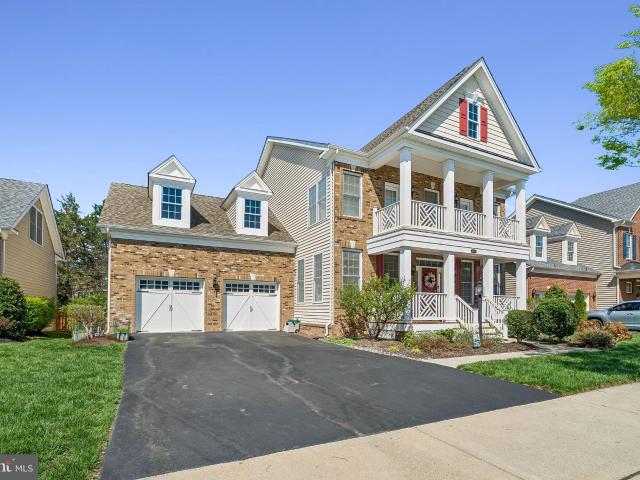 24287 Purple Finch Dr, Aldie, VA 20105 | MLS #VALO2119 | Compass