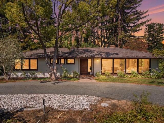 24285 Summerhill Ave, Los Altos, CA 94024
