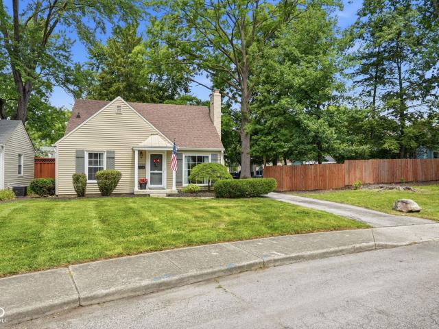 2428 McLeay Drive