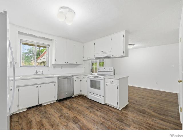 2428 Atwood Street