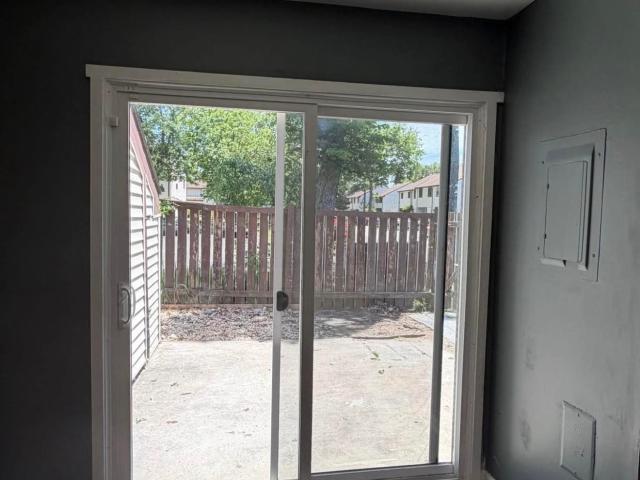2428 Arbor Ct