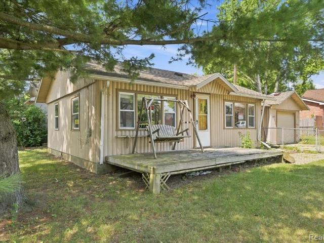 2428 Circle Drive