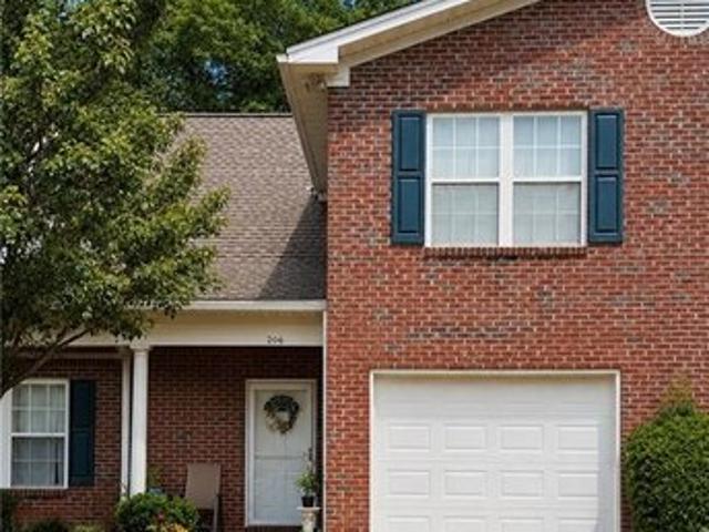 2428 E University Dr, Auburn, AL 36830