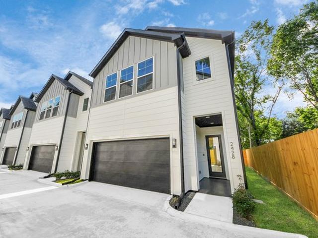 2428 Harrington St, Houston, TX 77026