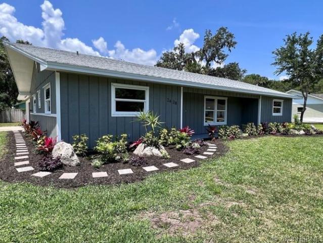 2428 Kumquat Dr, Edgewater, FL 32141