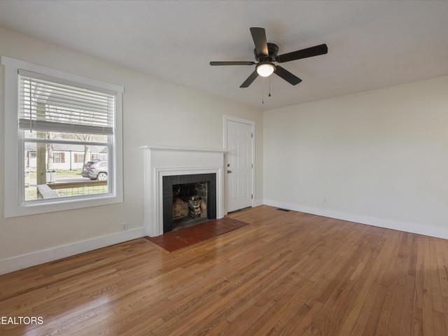 2428 Lawson Ave