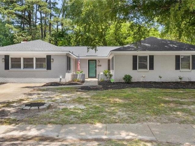 2428 Peritan Rd, Virginia Beach, VA 23454