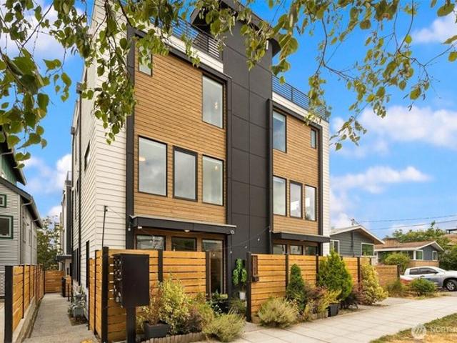 2429 NW 64th St Unit A, Seattle, WA 98107