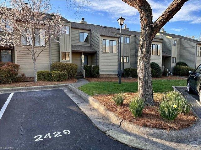 2429 Cypress Ct, High Point, NC 27265
