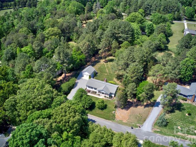 2429 Cassidy Dr, Davidson, NC 28036 | MLS #4349