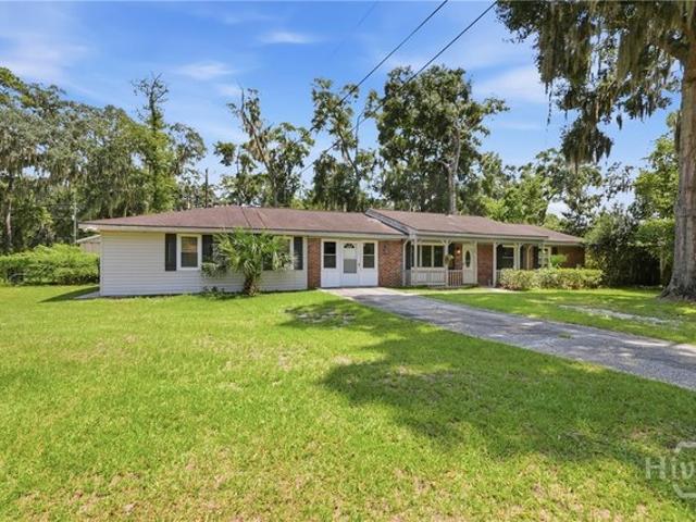 2429 Dolphin Dr, Savannah, GA 31406