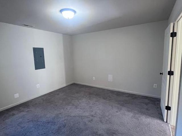 2429 Drake Lane