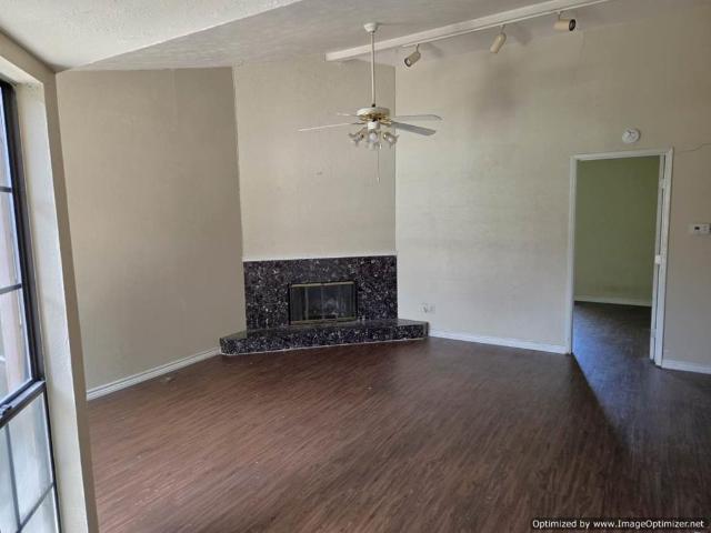 2429 E Timberview Lane