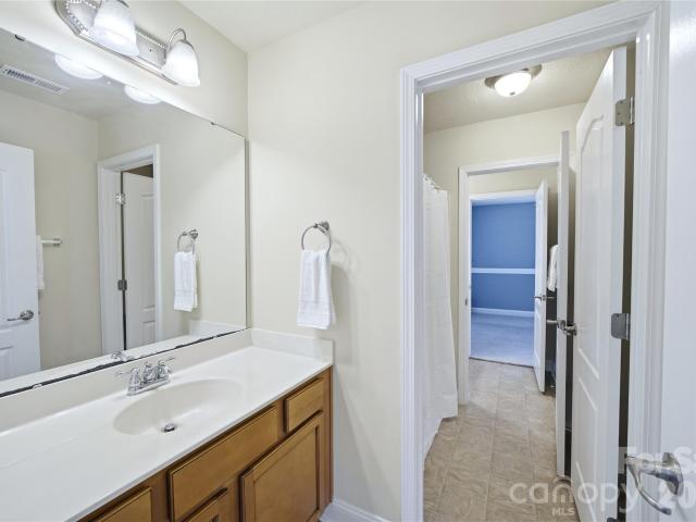 2429 Glyncastle Way, Gastonia, NC 28056 | MLS #4374