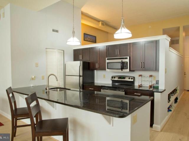 2429 Locust Street # 411