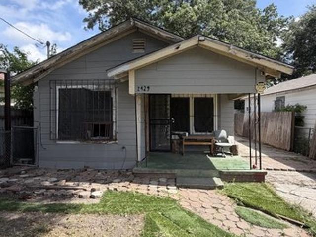2429 Potosi St, San Antonio, TX 78207