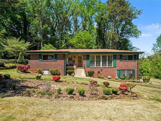 2429 Woodhill Ln, Atlanta, GA 30344