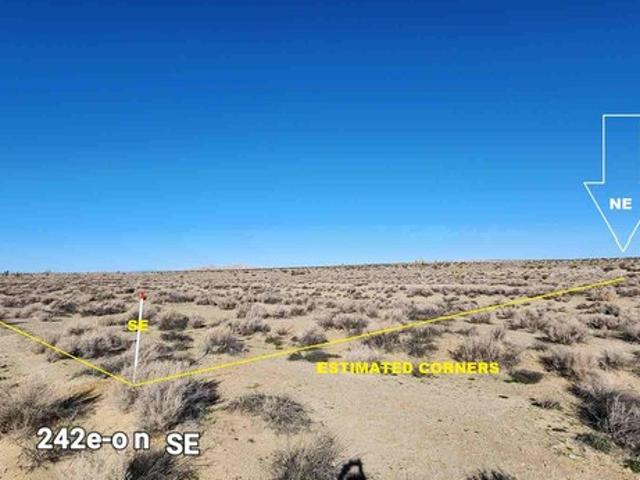 24200 E Avenue O, Palmdale, CA 93591