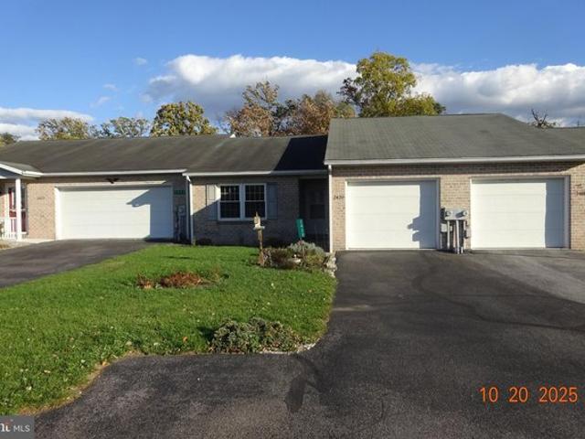 2420 McCleary Dr, Chambersburg, PA 17201
