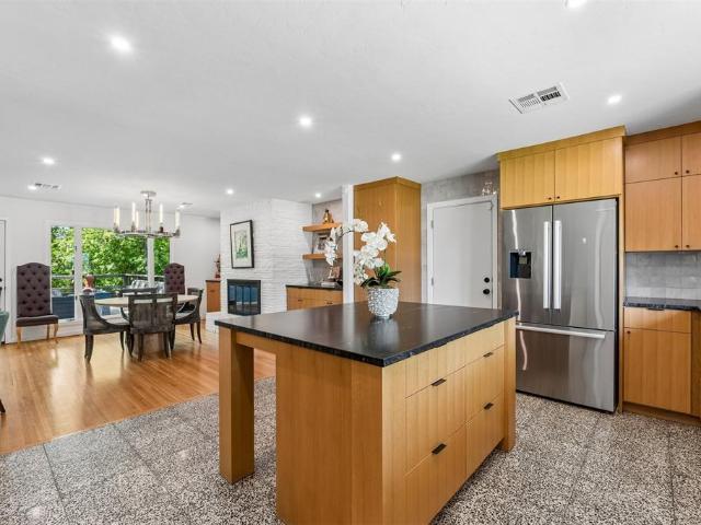 2420 NW 55th Terrace