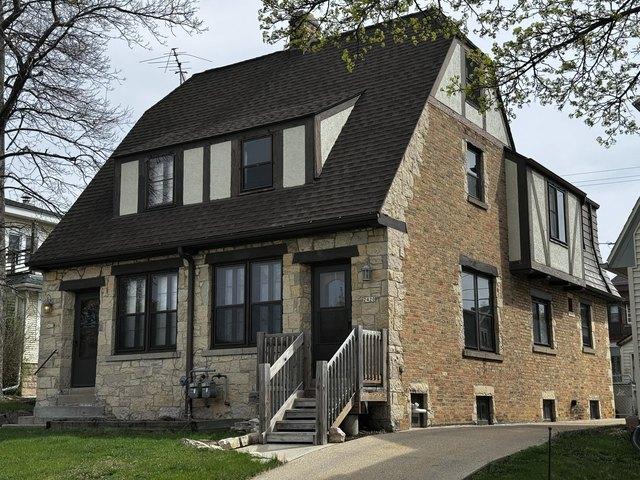 2420 N 60th St Unit 2422, Milwaukee, WI 53210