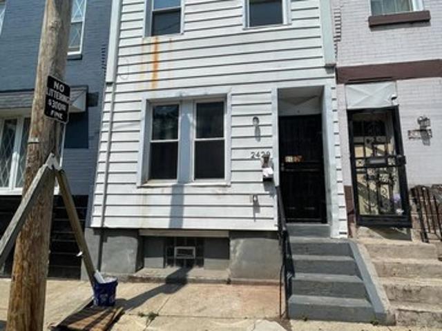 2420 N Garnet St, Philadelphia, PA 19132