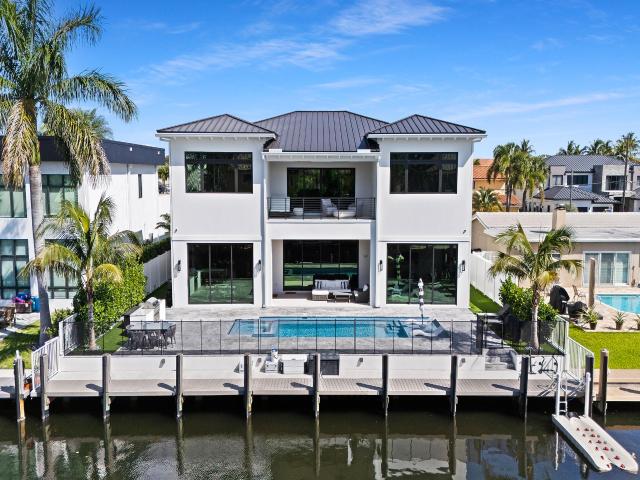 2420 NE 48th St, Lighthouse Point, FL 33064 | MLS #B26010 | Compass