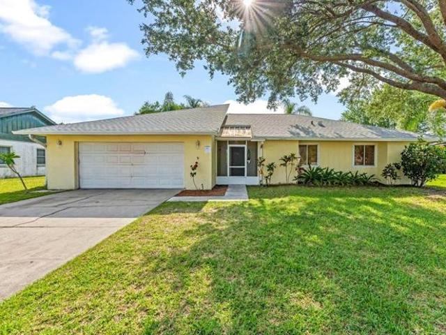 2420 Alabaster Ave, Orlando, FL 32833