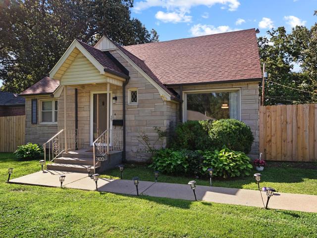 2420 Clay Street