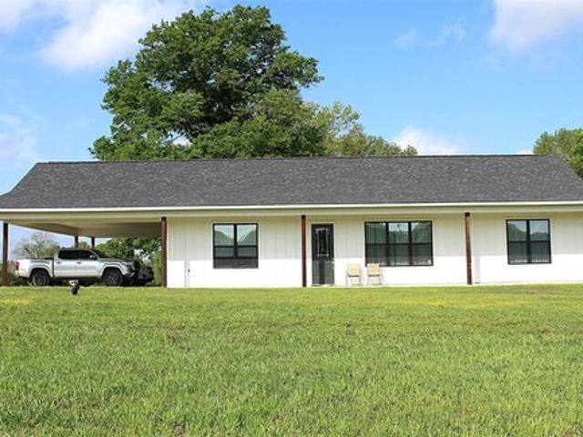 2420 County Road 4107, New Boston, TX 75570