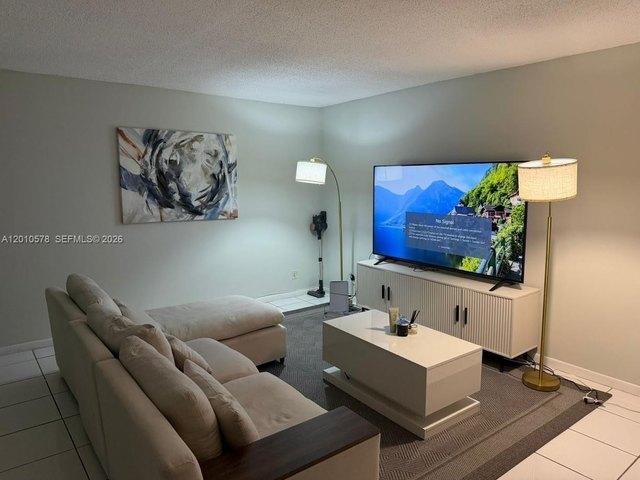 2420 Diana Dr Apt 302, Hallandale Beach, FL 33009
