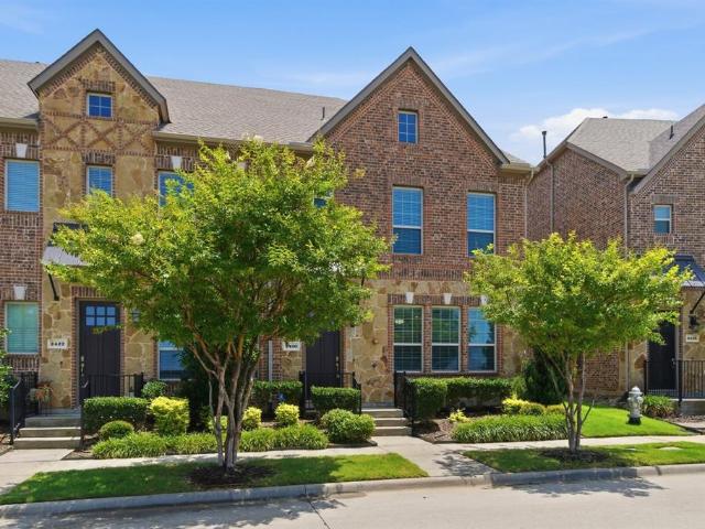 2420 Eureka Way