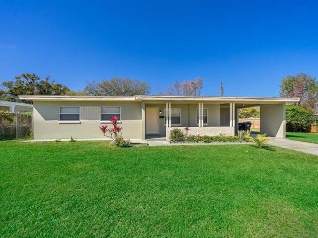 2420 Fontainebleau Dr, Orlando, FL 32808