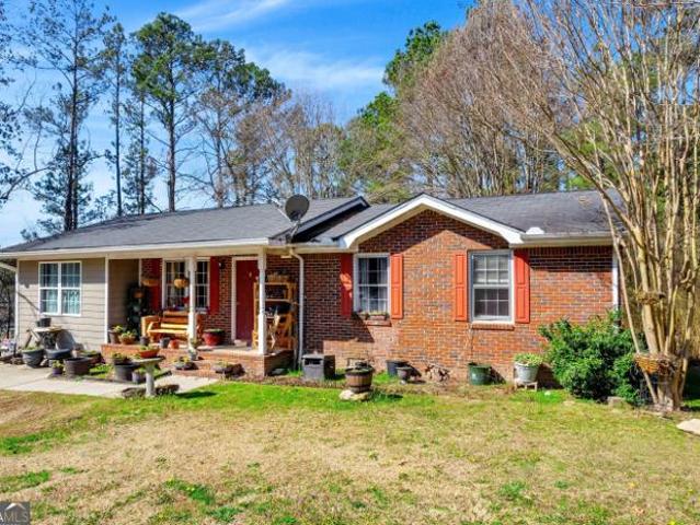 2420 Green Rd, Loganville, GA 30052
