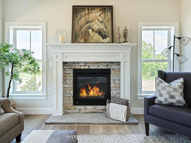 2420 Hawthorne Drive