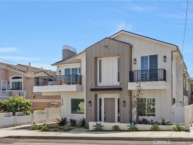 2420 Ives Lane