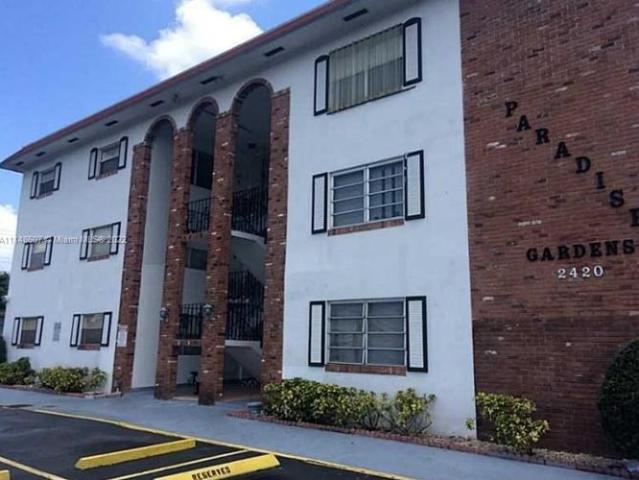 2420 Johnson St #203 Hollywood, FL 33020