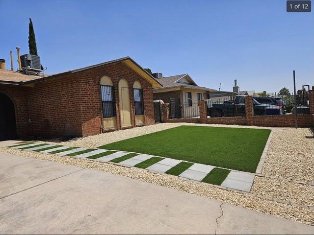 2420 Lake Michigan Dr, El Paso, TX 79936