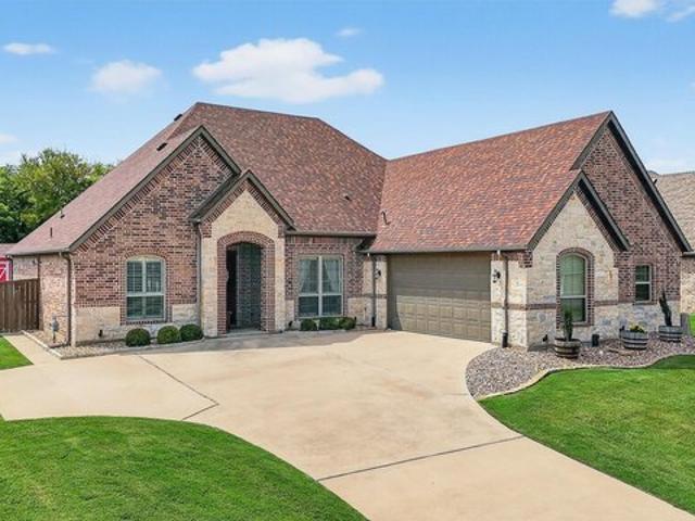 2420 Remuda Dr, Sherman, TX 75092