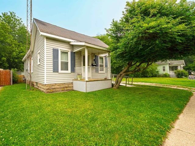 2420 Stone St, Port Huron, MI 48060