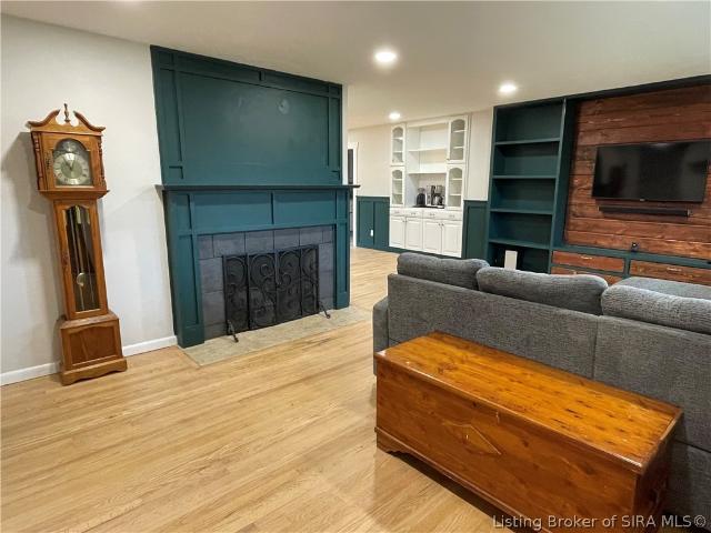 2420 Stover Drive
