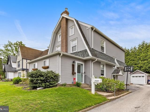 2420 Wynnefield Dr, Havertown, PA 19083