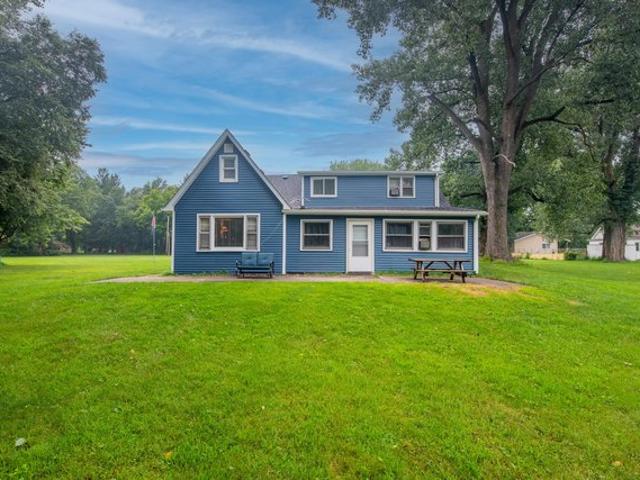 24215 Euclid Ave, Schneider, IN 46376