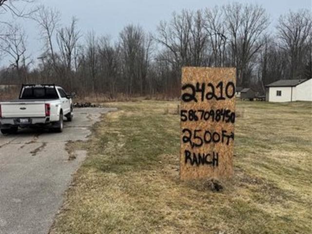 2421 Mile Rd, Macomb Township, MI 48042