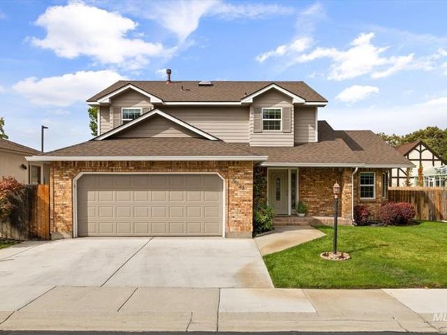 2421 N Fisk Ln, Boise, ID 83704
