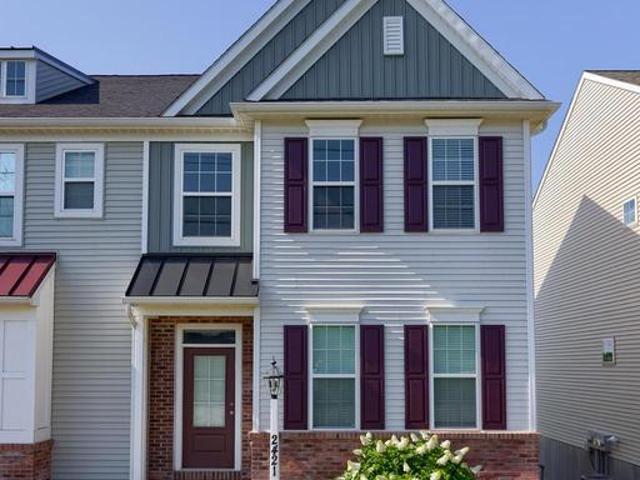 2421 Artesian Way